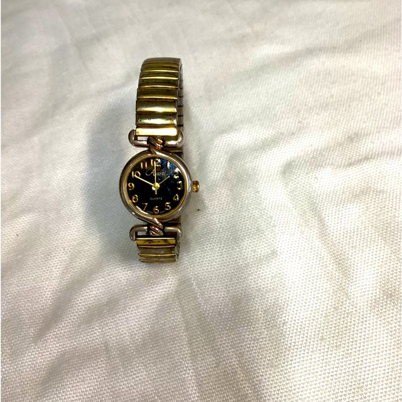Avanti | Accessories | Vintage Avanti Womens Gold Watch | Poshmark